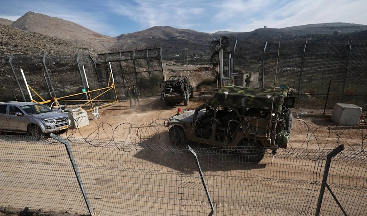 «أكسيوس» عن مسؤول إسرائيلي: محادثاتنا مع سوريا في باريس «إيجابية»